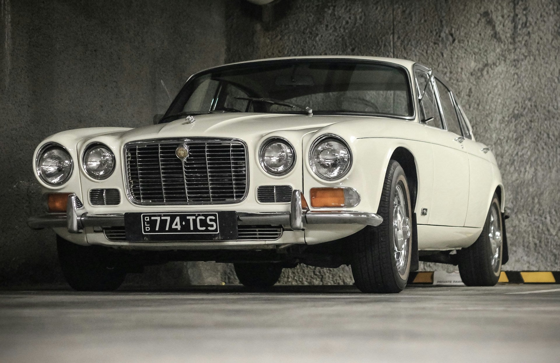 Reducing Vibrations and Noise in Classic Cars | B-Quiet